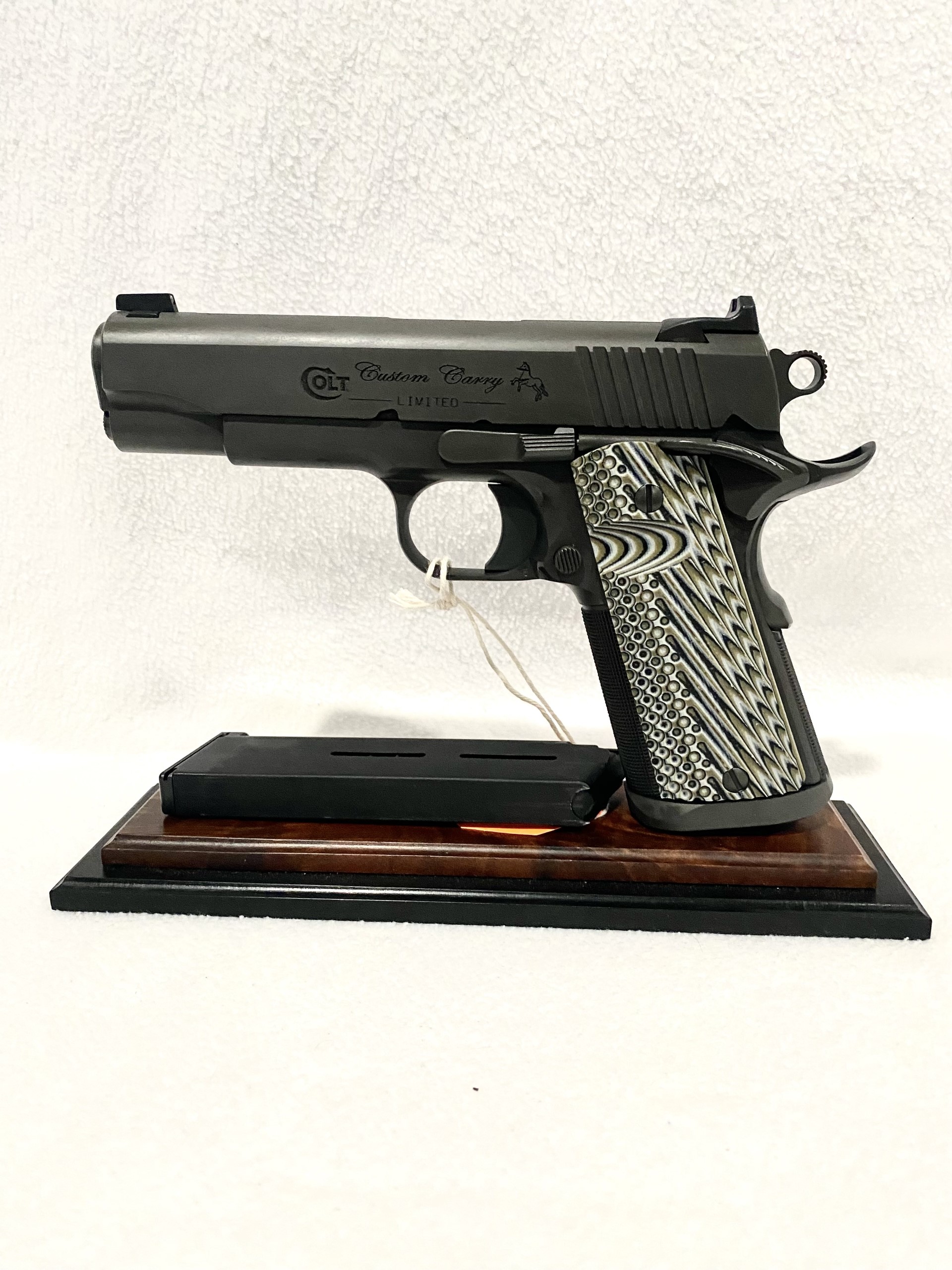 NIB Colt Custom Carry Limited - .45 ACP - O4040CS - Semi Auto Pistols ...